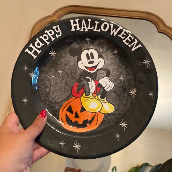Kitchen | Mickey Mouse Disney Halloween Plate | Poshmark